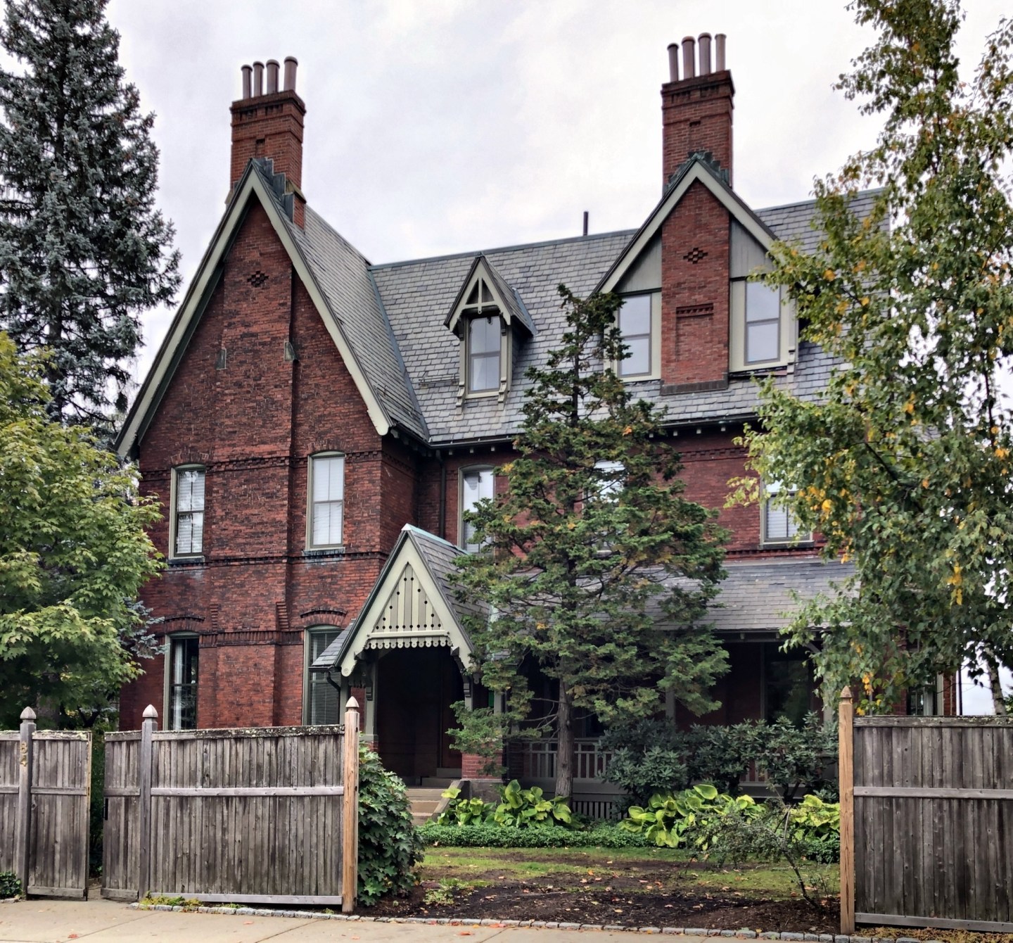 Stick Style – Buildings of New England