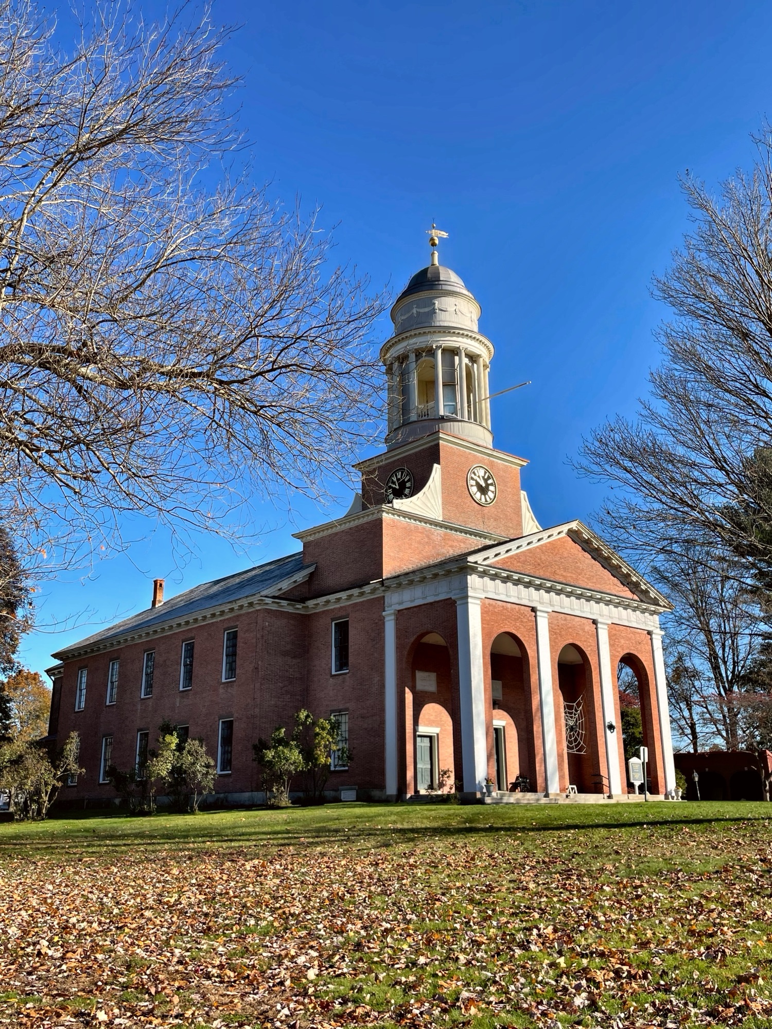 First Church of Lancaster // 1816 – Buildings of New England
