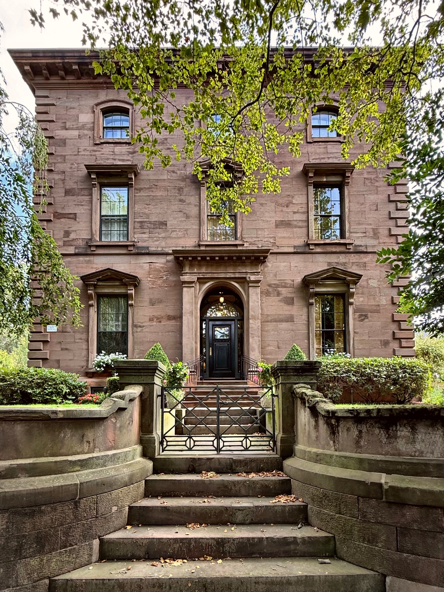 Italianate – Buildings of New England