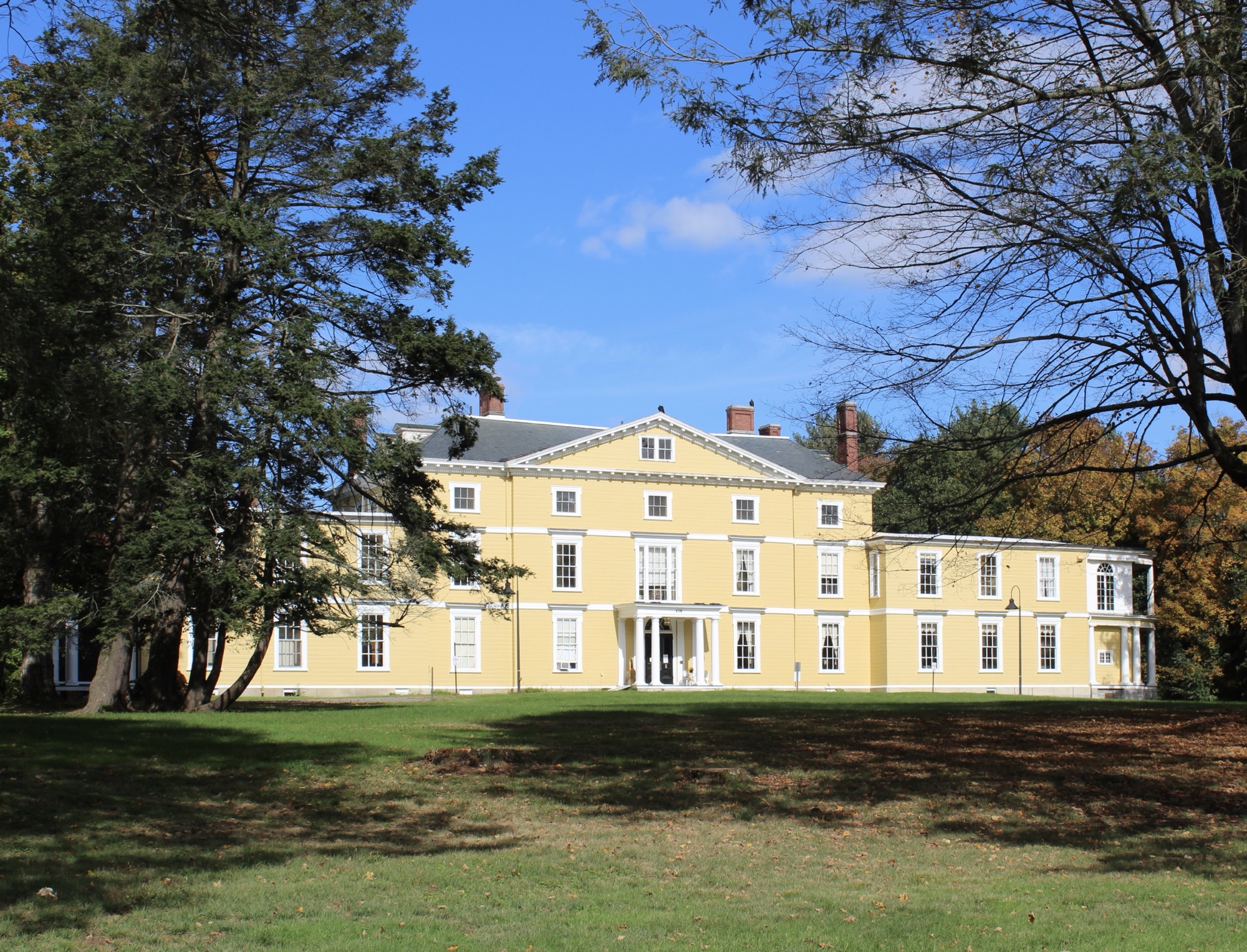 Nathaniel Thayer Mansion // 1902 – Buildings of New England