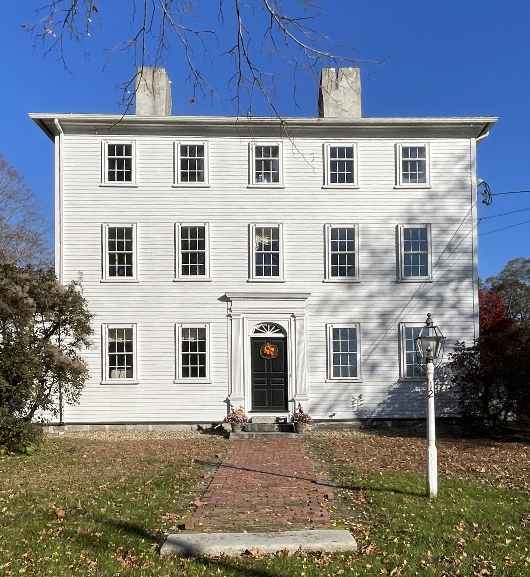 Willard-Stedman Mansion // c.1760 – Buildings of New England