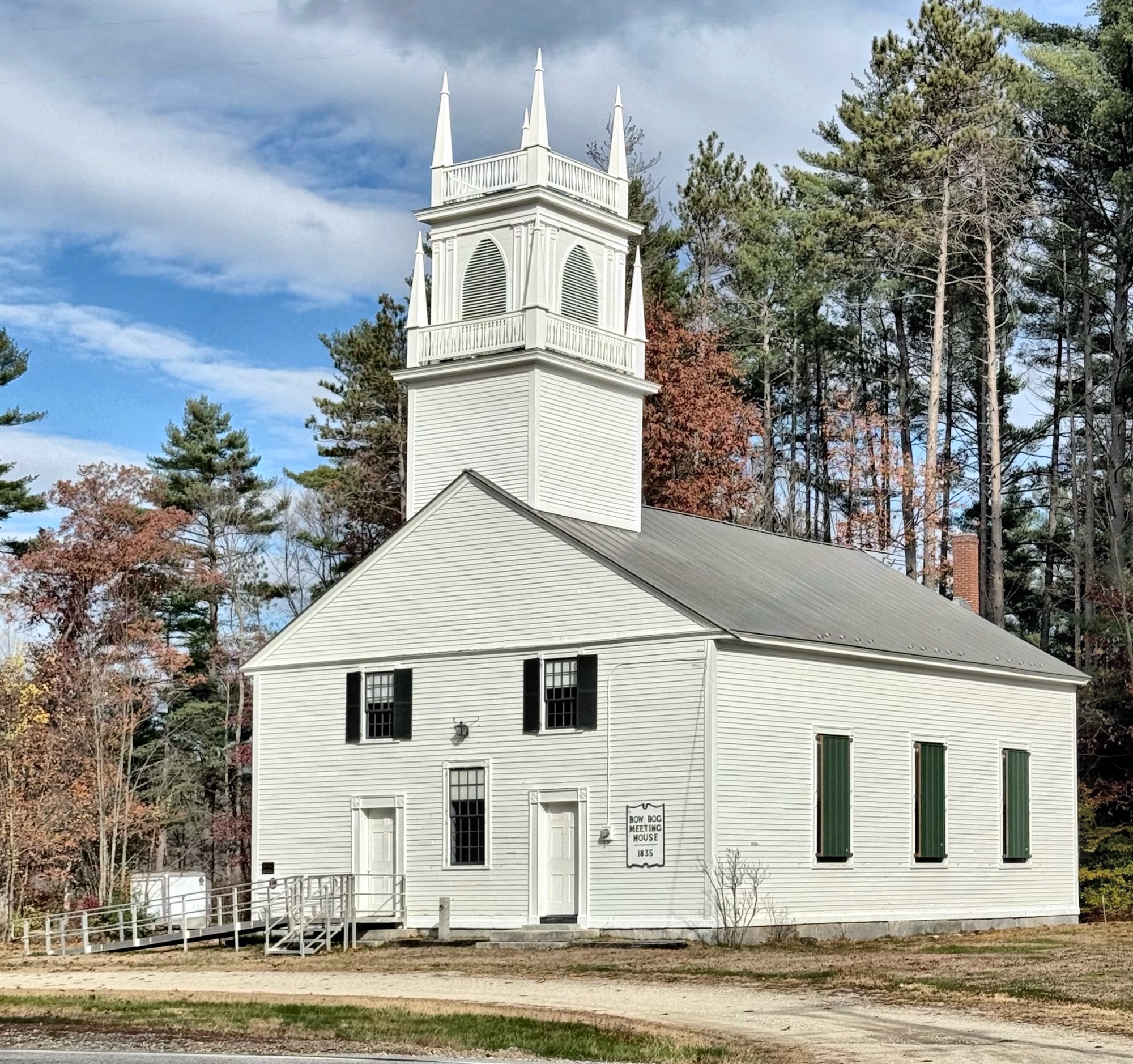 Bow Bog Meetinghouse // 1835 – Buildings of New England