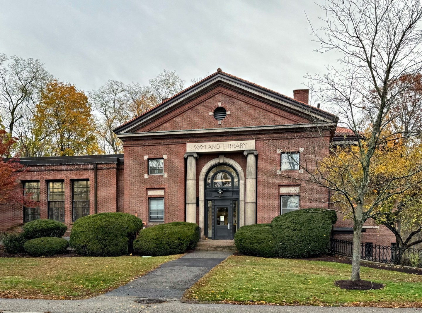 Wayland Public Library // 1900 – Buildings of New England