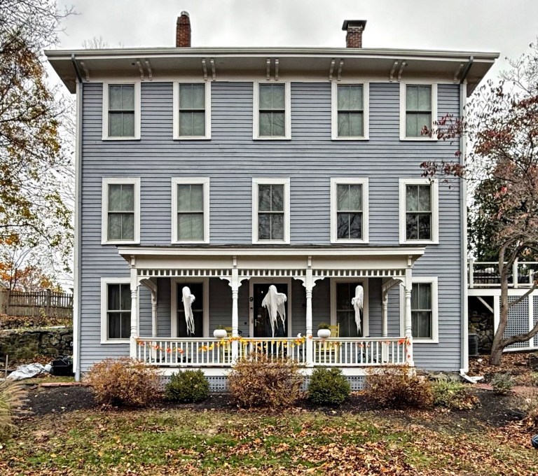 George Risley House // c.1870 – Buildings of New England
