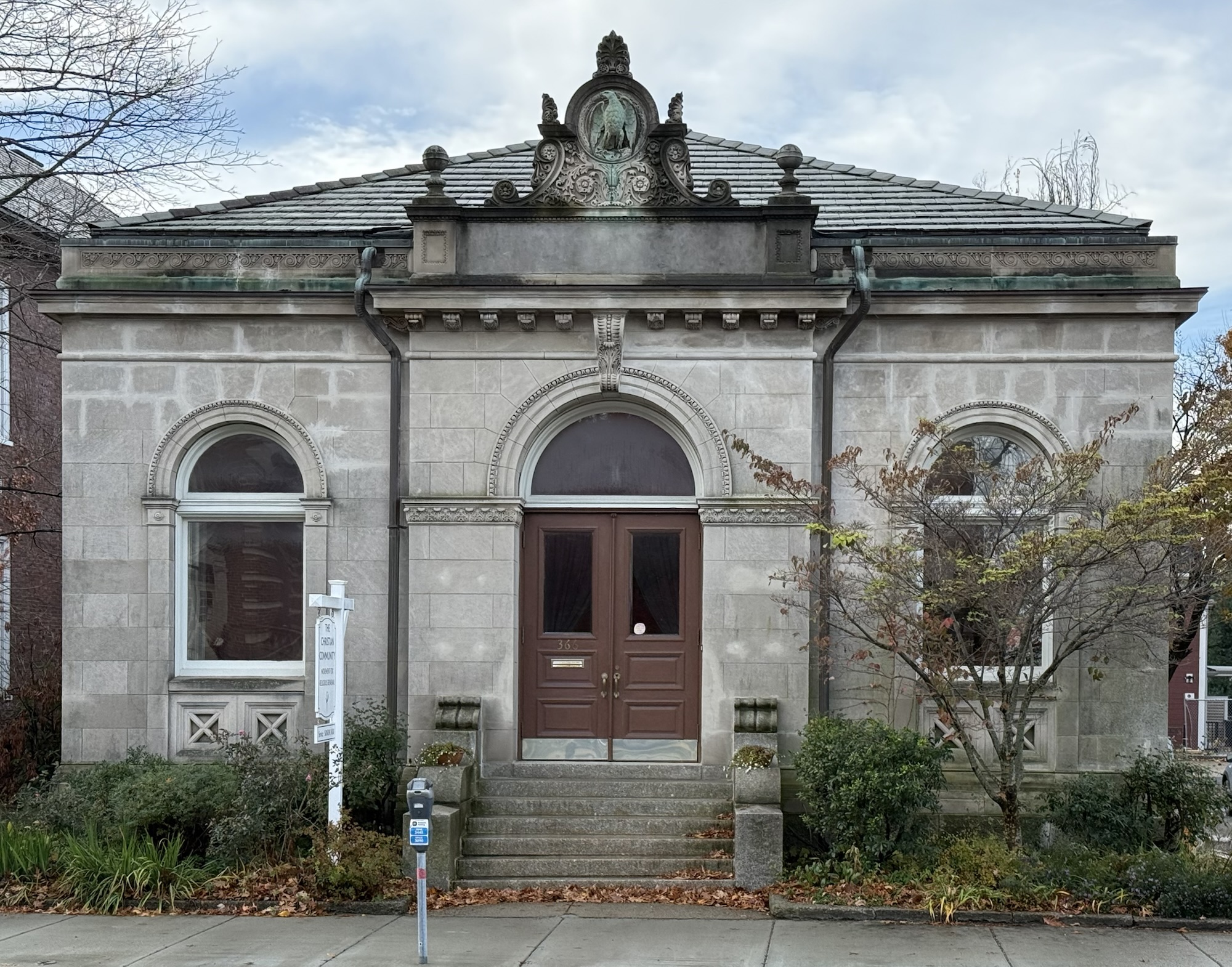 Former Brookline Savings Bank // 1898 – Buildings of New England