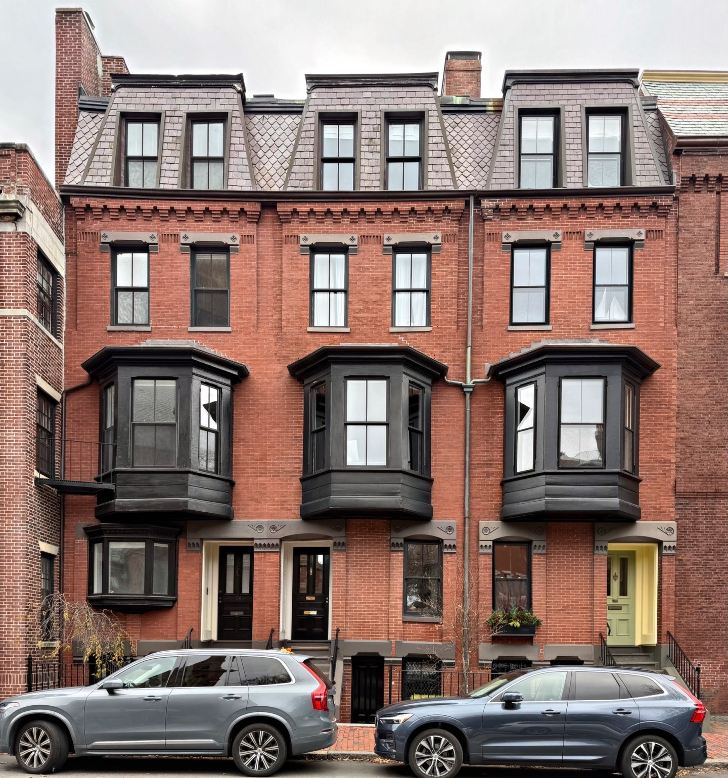 Samuel and Emily Eliot Rowhouses // 1871 – Buildings of New England