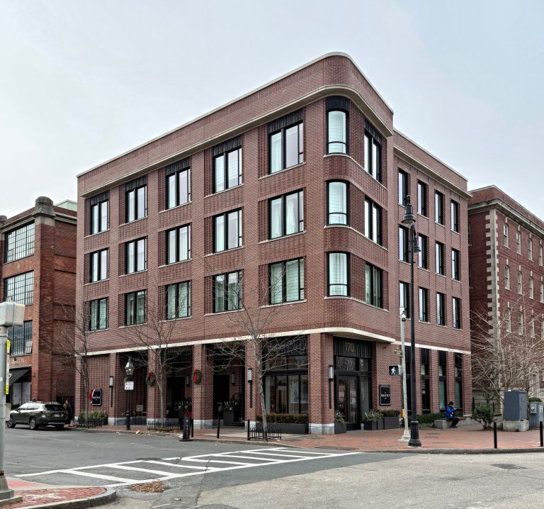 Contemporary Building Historic District – Buildings of New England