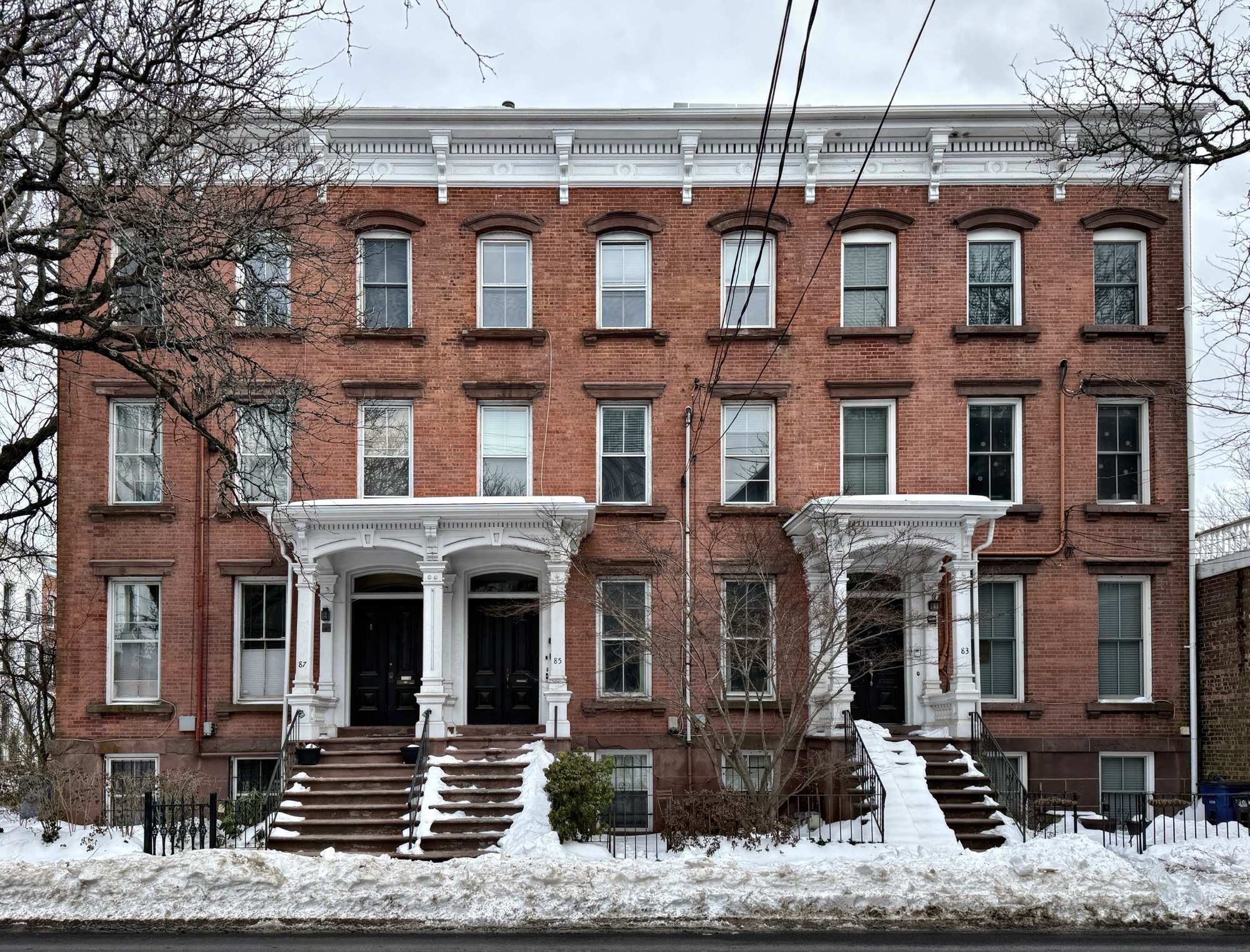 Olive Street Rowhouses // c.1865 – Buildings of New England