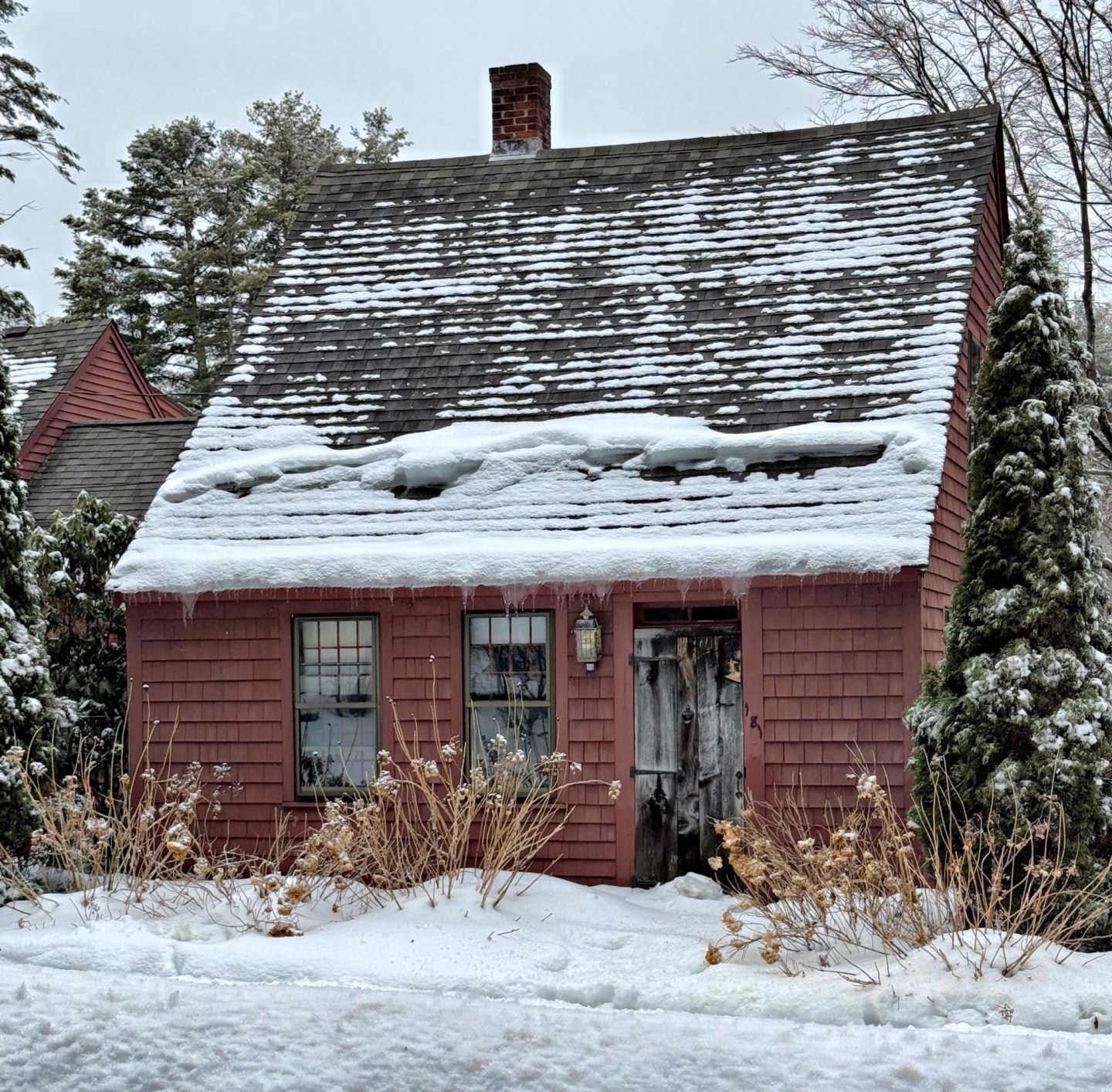 Cape House – Buildings of New England