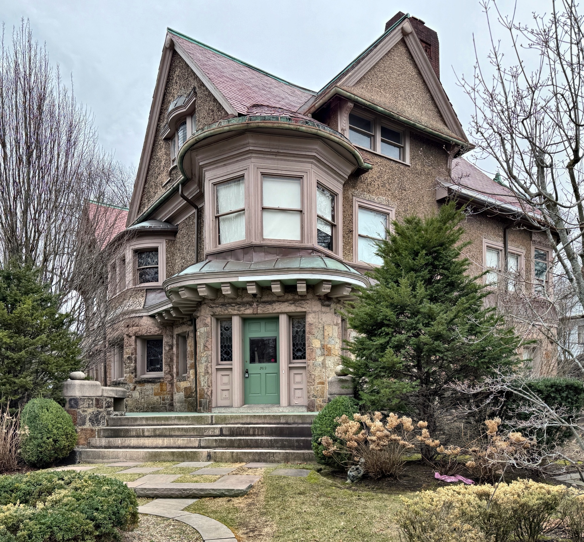 Webber-Bouve Mansion // 1885 – Buildings of New England