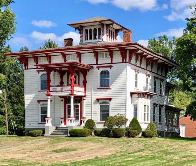 George Loomis House // 1860 – Buildings of New England